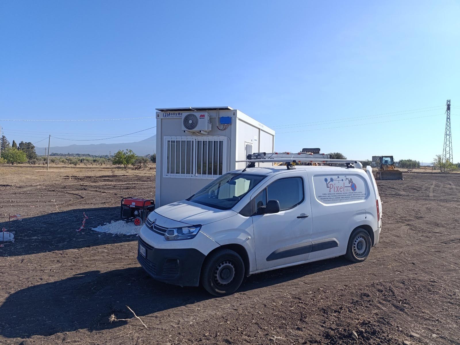 ISLAND POWER SYSTEM FOR HOUSING CONTAINERS - Uflex Divisione Energia